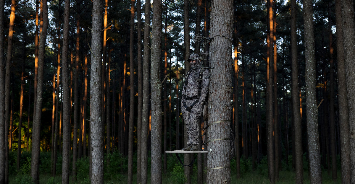 RAPTOR Camo Treestand Bow Hunting Gear | ASIO Gear